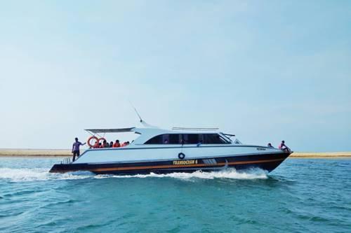 Redang Island to Merang Jetty by ferry from 52 MYR